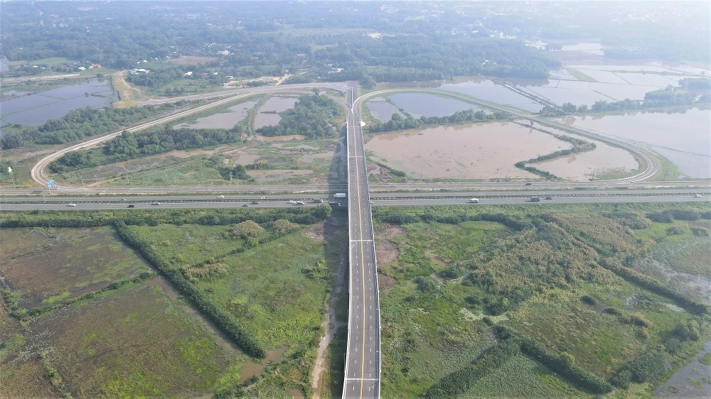 Timeline set for full completion of the Road 319 – HCM City – Long ...